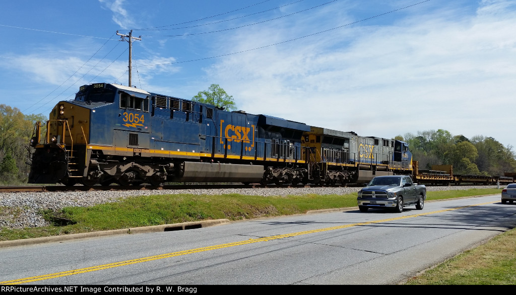 CSX 3054 (ES44AC-H)